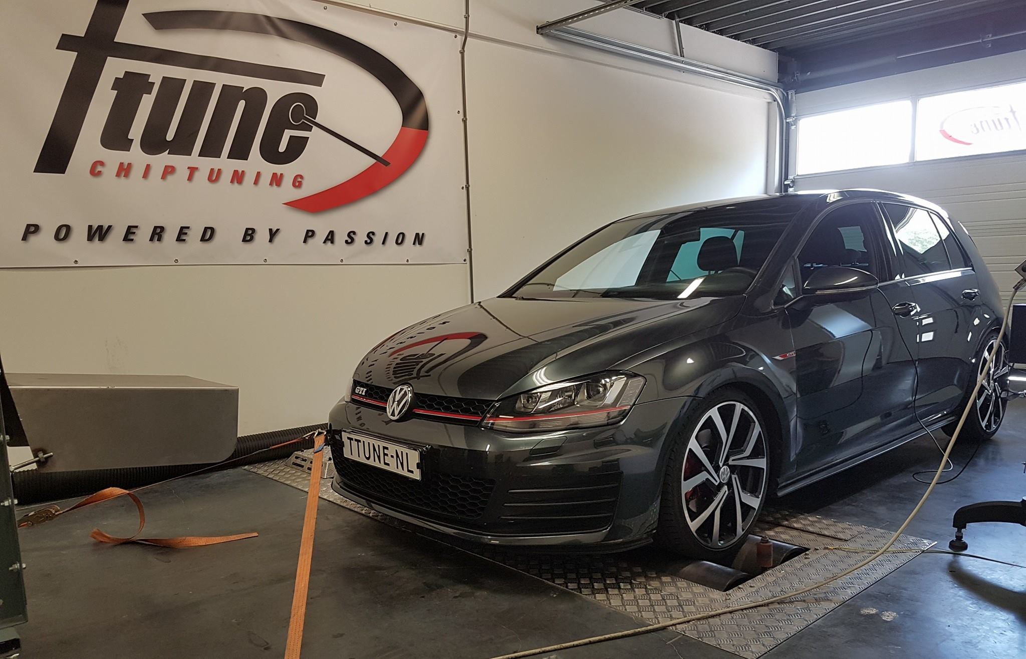 Stage 1 Chiptuning VW Golf VII GTI 2014